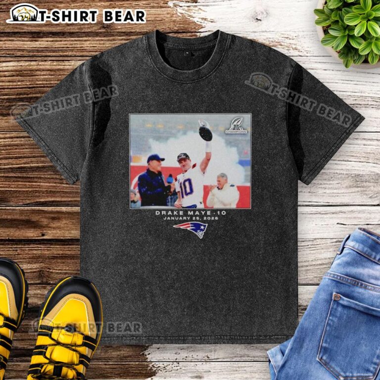 Nice New England Patriots Drake Maye NFL 2026 Photo T-Shirt - StoreTee